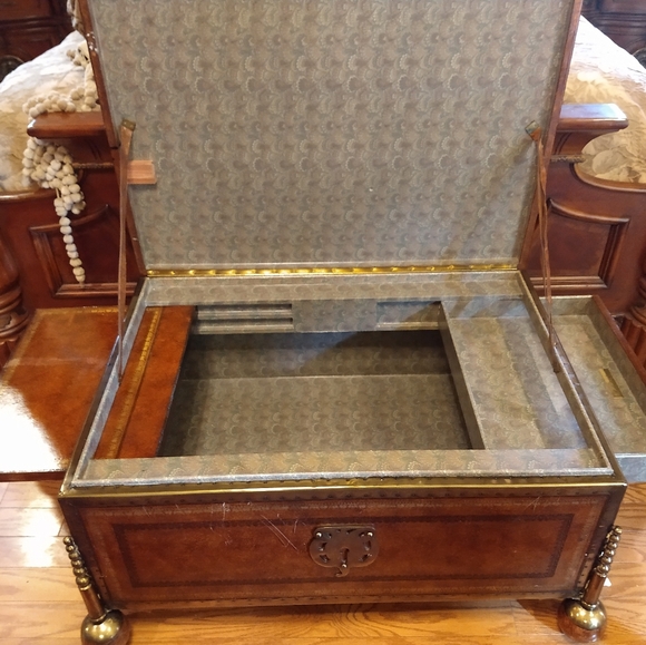 Maitland Smith | Other | Vintage Maitland Smith Chest | Poshmark